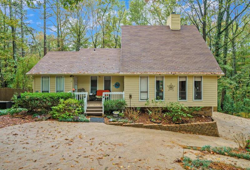 6950 SPRINGWOOD Drive, Douglasville, GA 30135 | SimpleShowing